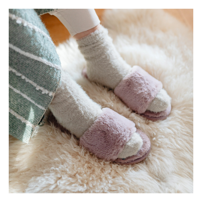 Jubi Sculpted Edge Striped Tufted Wool Rug Handmade Unique Wavy Area ...